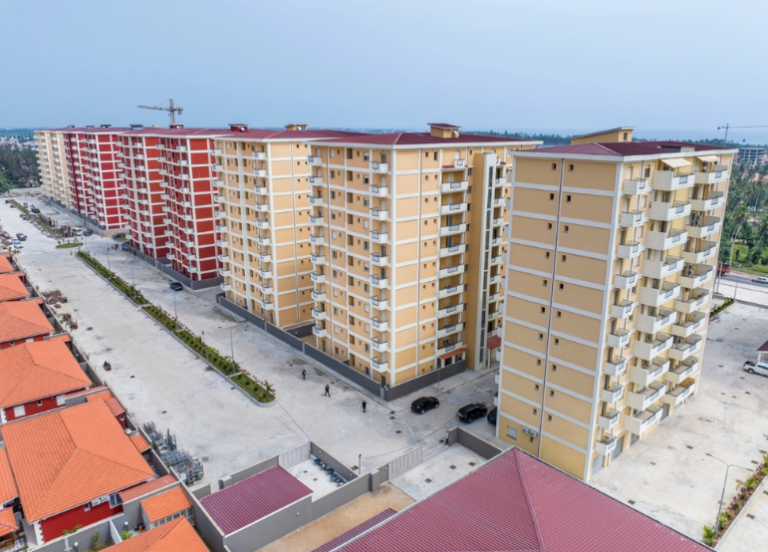 BTP CÔTE D’IVOIRE – LA TOUR F DU PLATEAU, LE FUTUR SYMBOLE D’ABIDJAN ...